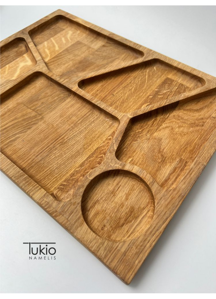 Ąžuolinis užkandžių padėklas https://tukionamelis.lt/